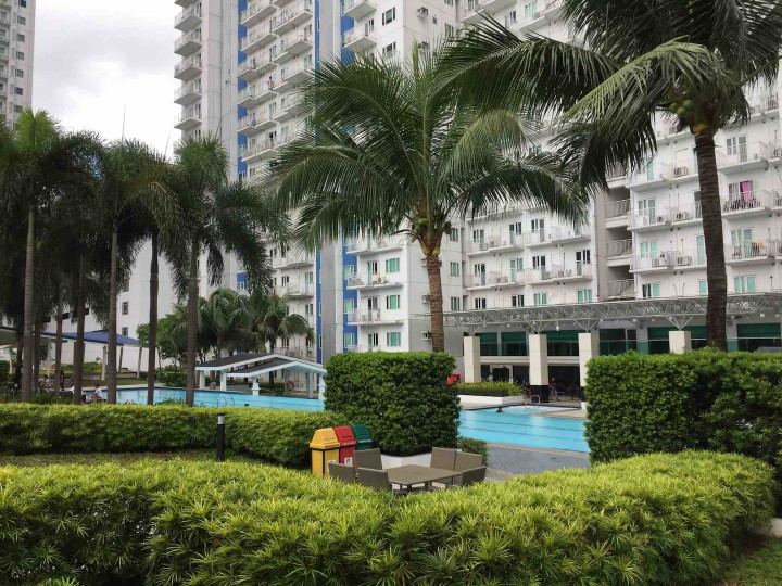 Charming 1br Condo, Wi-fi, Balcony, Parking - Quezon City
