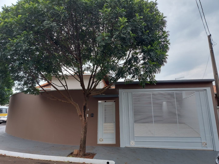 Casa Com Edícula Para 19 Pessoas Em Holambra - Holambra
