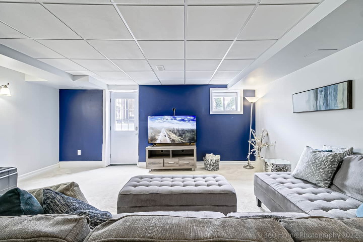 * Spacious & Modern 2br | Free Parking * - ブランプトン
