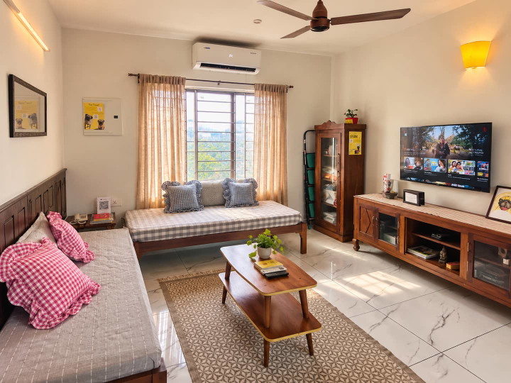 The Studio Yellow - Thiruvananthapuram