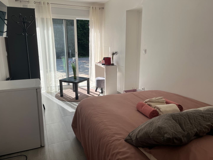 Chambre Cosy Avec Sdb Privative, Café & Frigo - Pontault-Combault
