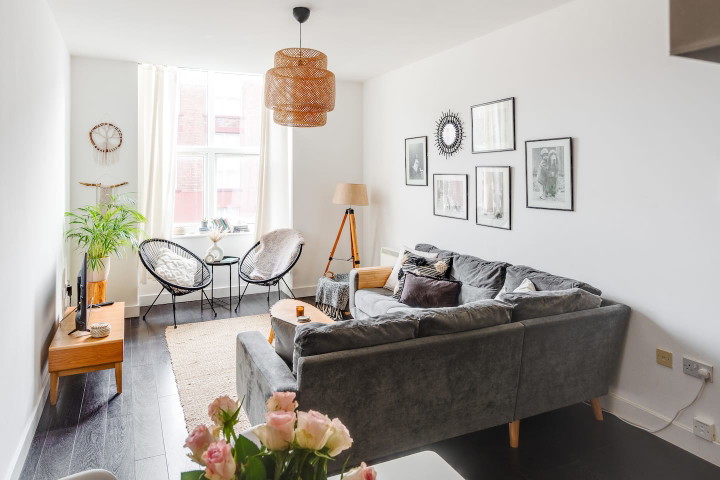 Stylish & Cosy Abode With Free Parking - Cheshire