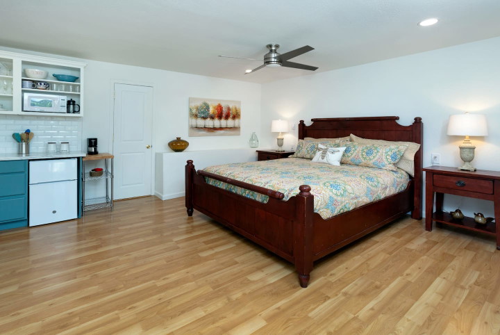 Wildwood Retreat And Pool - Marin County, CA