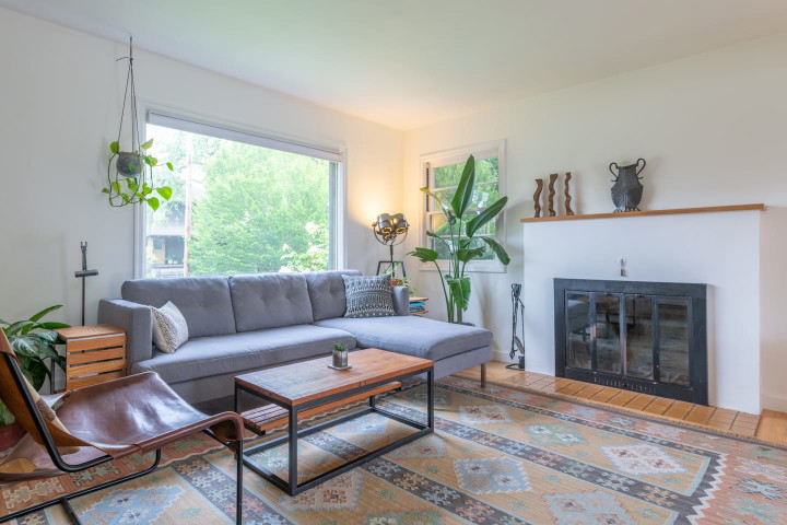Cape Cod House | Modern, Spacious & Top Amenities - Beaverton, OR