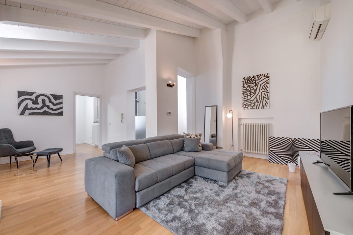 [Duomo-porta Torre] Penthouse With Private Terrace - Como