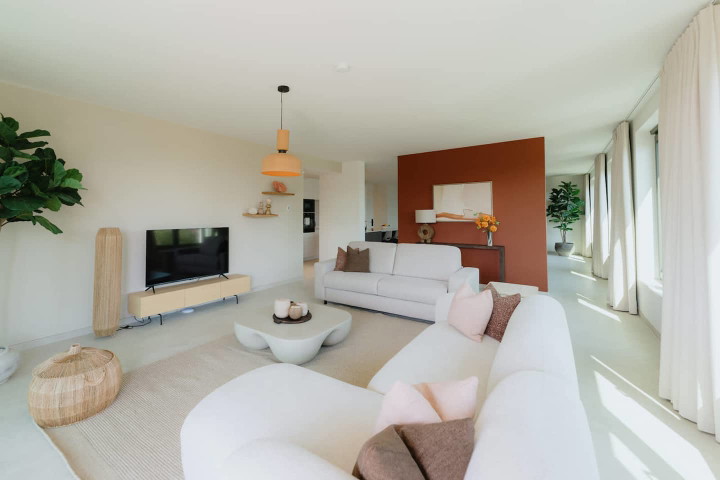Grand Appartement Avec Balcon, 3 Chambres Et 2 Salles De Bain - Anvers