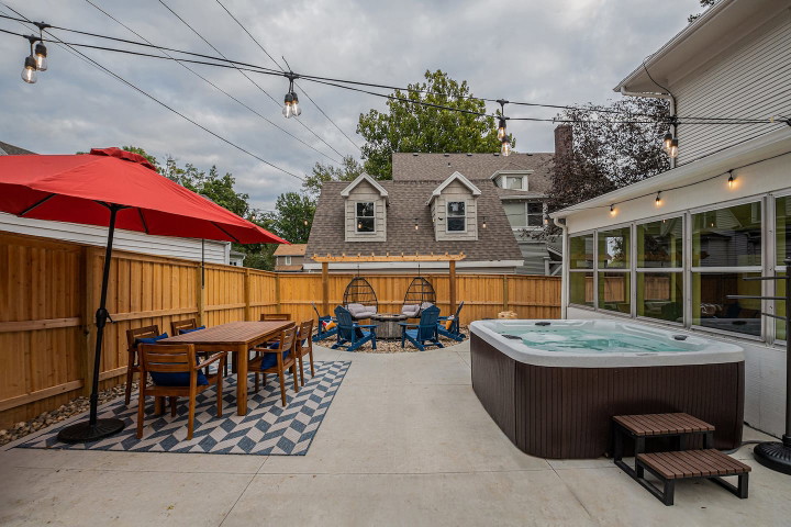 Dundee Group Getaway: Hottubpool Table Firepit - Omaha, NE