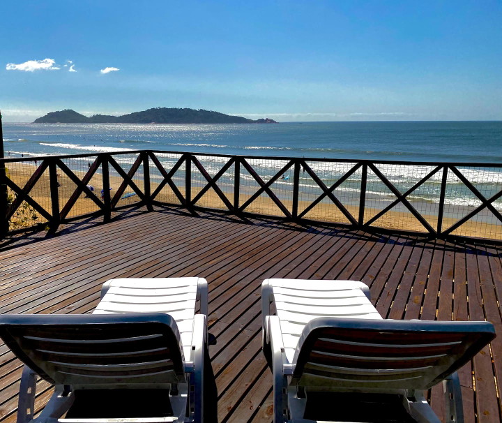 Beachfront House On Campeche Beach - Florianópolis