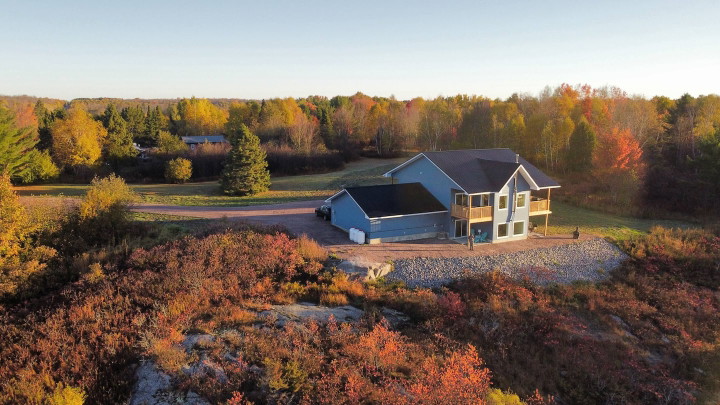 The Bluebird Lodge French River - Pet Friendly - Ontario