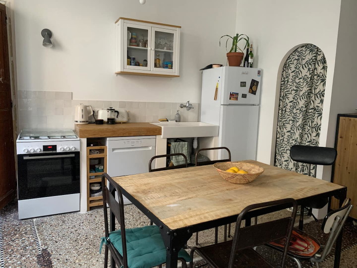 Bel Appartement Hyper Centre Avec Terrasse - Arles