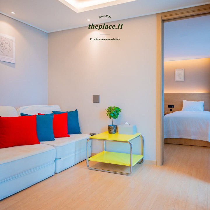 H-17  2beds+소파베드 | 고층 시티 포인트 오션뷰 트리플 | 최대5인 - Busan