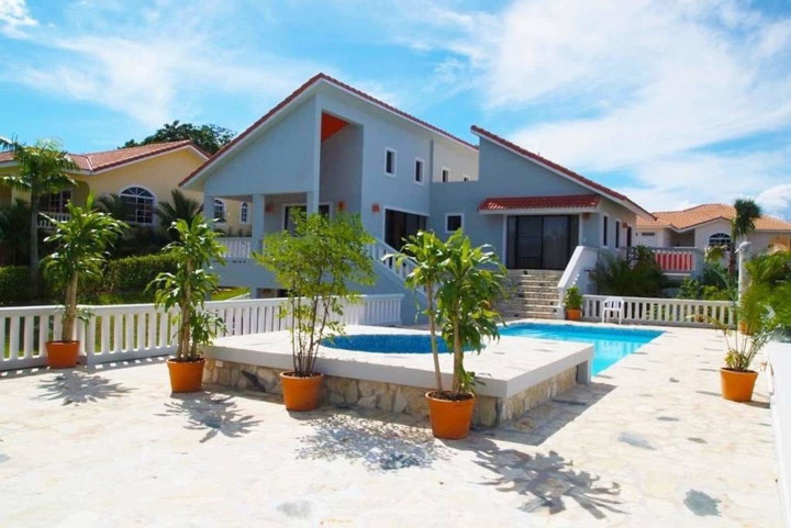 Modern Luxury 4br Sosua Villa, Sea View, Pool, Jacuzzi, Walk To Beaches, Town - Sosúa