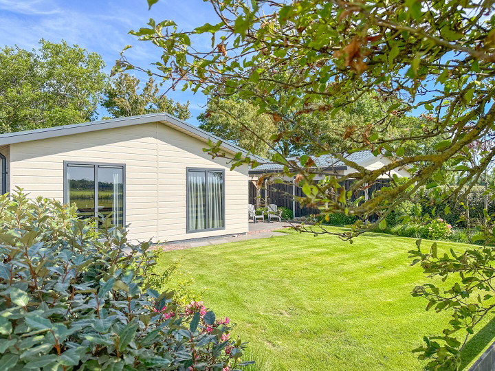 Bright Chalet With Views Over The Meadows - Alkmaar