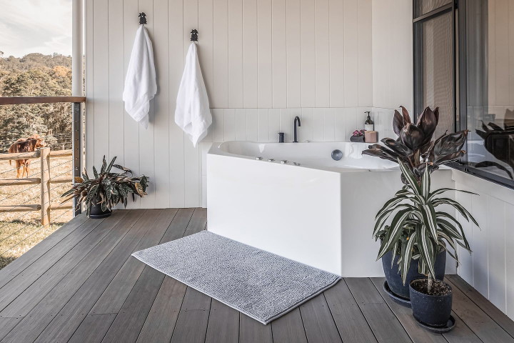 Luxury Cabin With Spa - Seven Peaks Farm Stay - Beerwah
