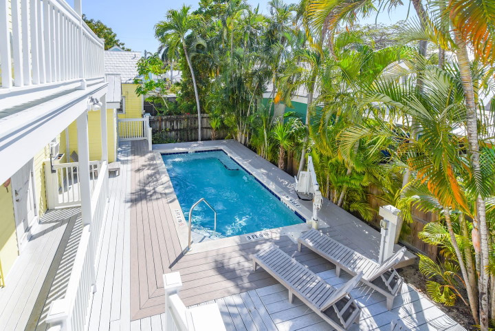 Claude Monet Suite | Cozy Studio With Pool & Patio - Key West, FL