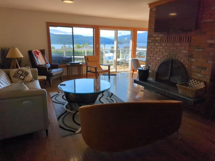 View Home - Close To Beach - 3 Bdrm - Shuswap Lake - Salmon Arm