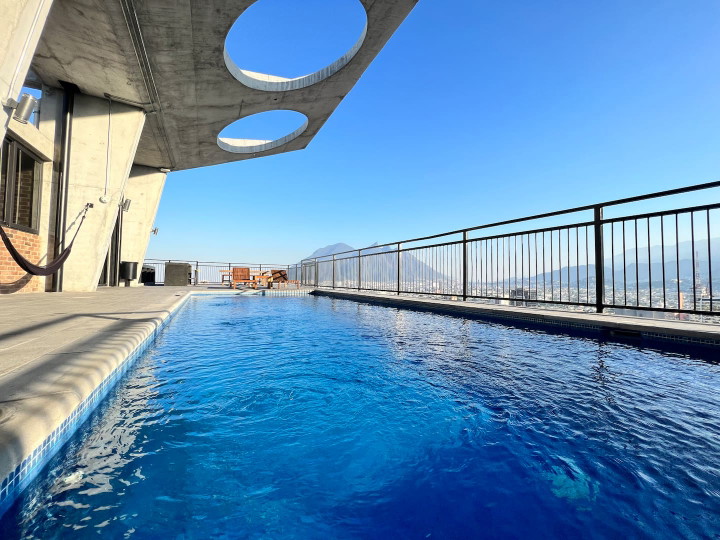 New Loft With Parking In Neighborhood W/center - Monterrey