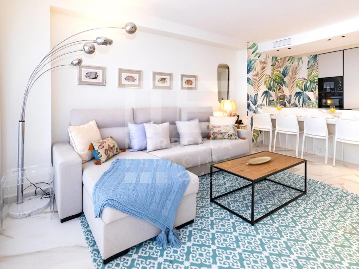 751, Renovated 2-bedroom Apartment - Marbella