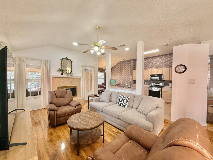 The Restful Nook - Garland, TX