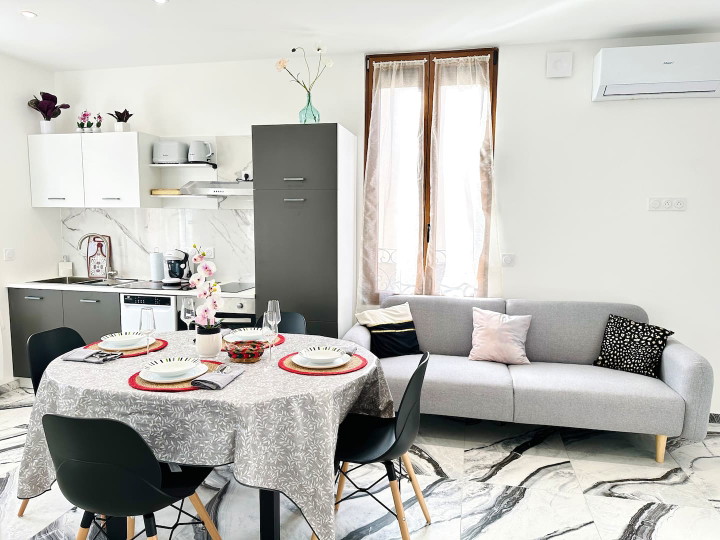 Ac House · 10 Min Paris/cdg · Free Parking + Dryer - Villemomble
