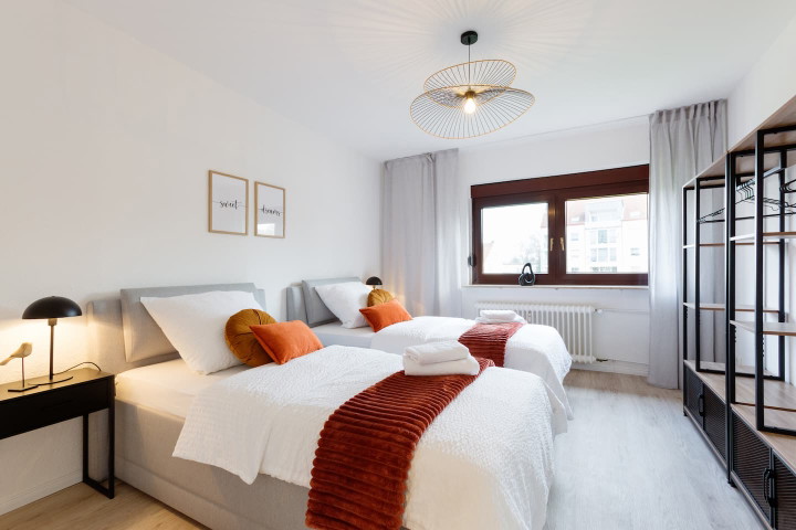 120 Sqm/sleeps 9/wi-fi/2 Bathrooms - Dortmund