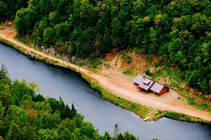 The Trophy | Riverfront | Large Log Home - Quebec City