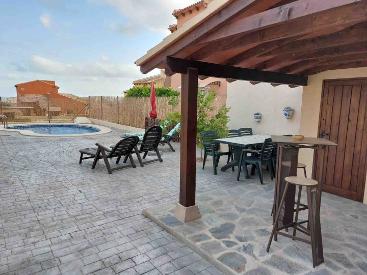 Lux Villa 3 Lits Piscine Et Barbecue à Los Baños Fortuna - Fortuna