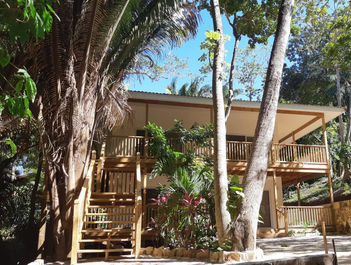 4u Sunseeker, Walk To Restaurants + Diveshop + Beach - Roatán
