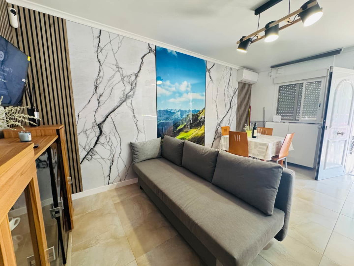 Beautiful Apartment In Gandía - Oliva