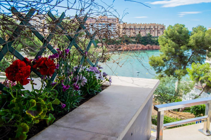 Beachside And Sunset Escape In Salou - Tarragona