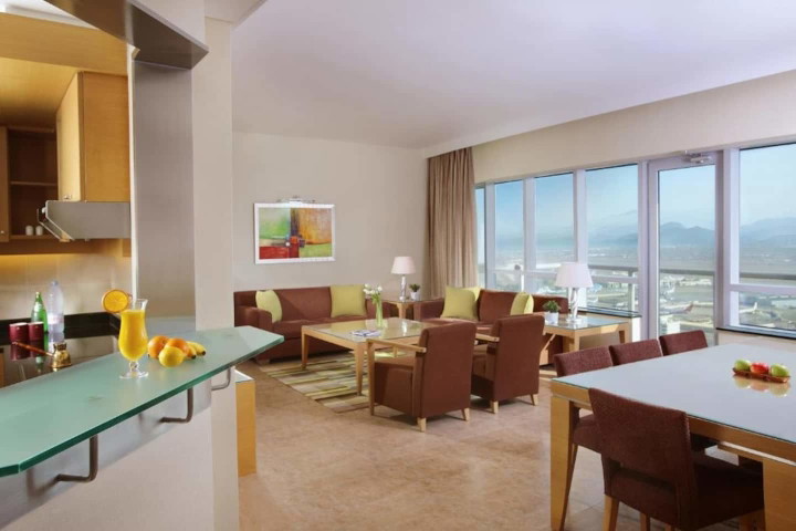 3bhk With Balcony Near Fujairah Exhibition Centre - Fujairah