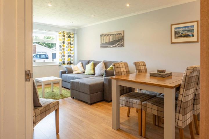 Well-located 2 Bedroomed Bungalow In Bude - Bude