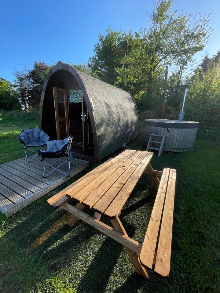 The Pod - With Own Hot Tub And Log Sauna -