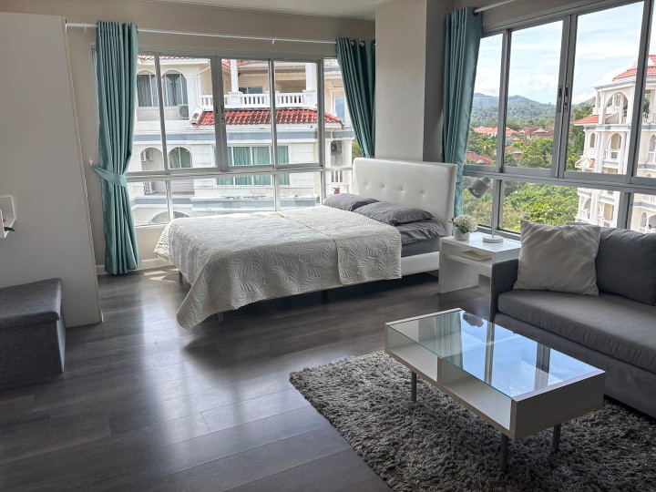Bright & Beautiful Studio In The Heart Of Phuket - Provincia de Phuket
