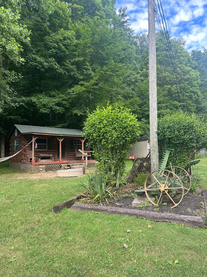 Cabin #10 - Bartel's Cabin - Nashville, IN
