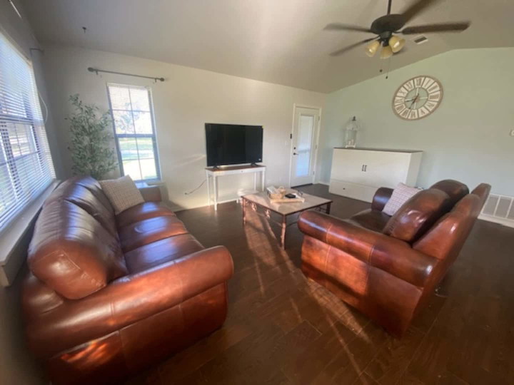 Nada Lago Vista - Kingsland, TX