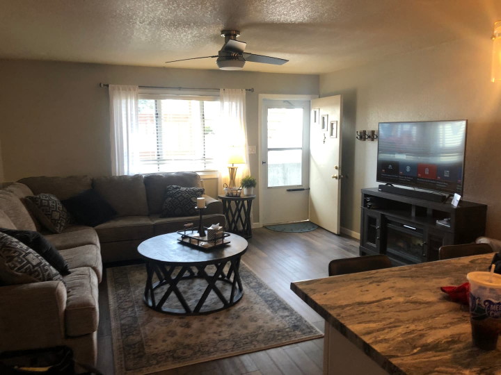 Cozy, Newly Remodeled Condo, Centrally Located - Cheyenne, WY