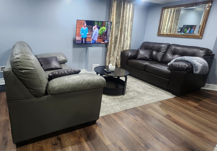 Suite Privée Avec 2&nbsp;Chambres Au Sous-sol - Brampton