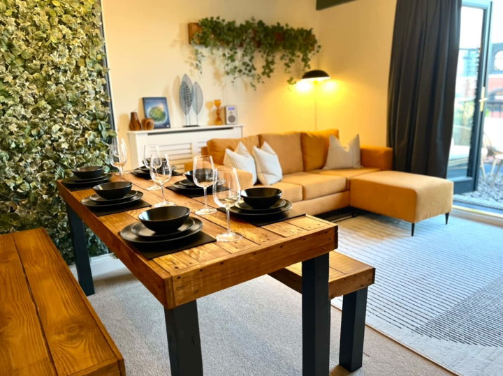 Bournemouth 2br Apt, Sleeps 6, Roof Terrace, Beach - Dorset