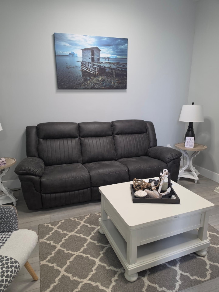 Bhs Apt #1, A/c Downtown 7 Mins To/fr The Ferry - Canada
