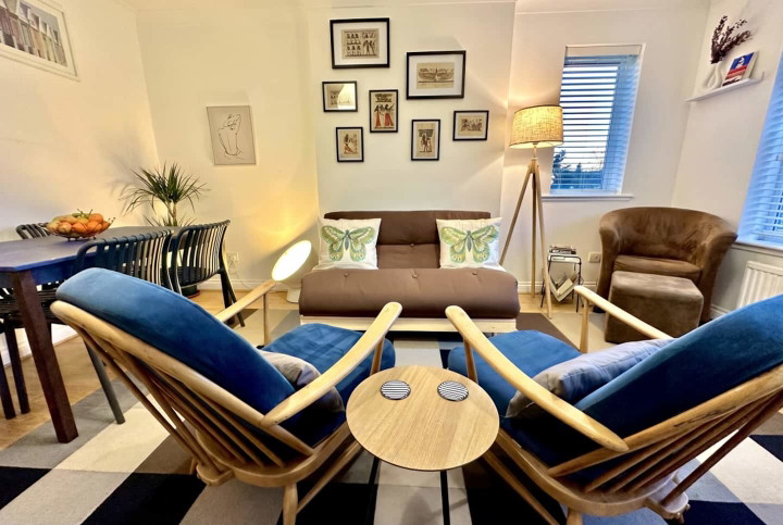Stylish Edgware Flat With Free Parking - Hertfordshire