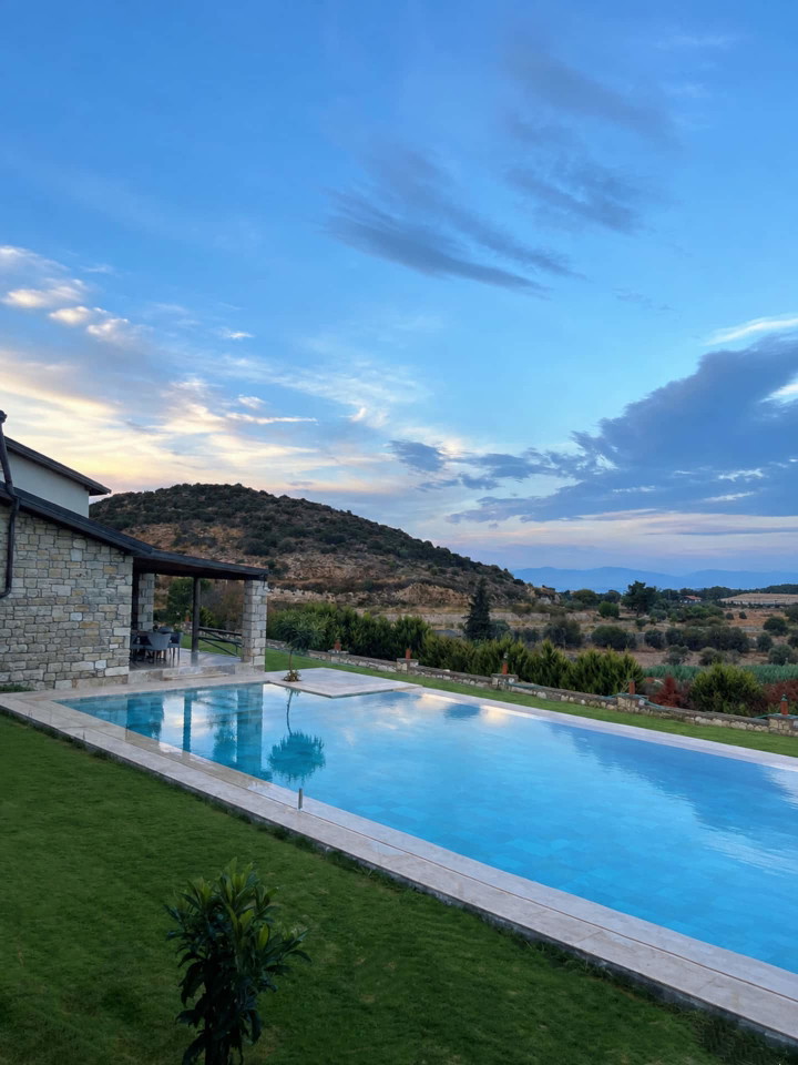 Urla Havuzlu Taş Villa -Villa Museum- - Urla