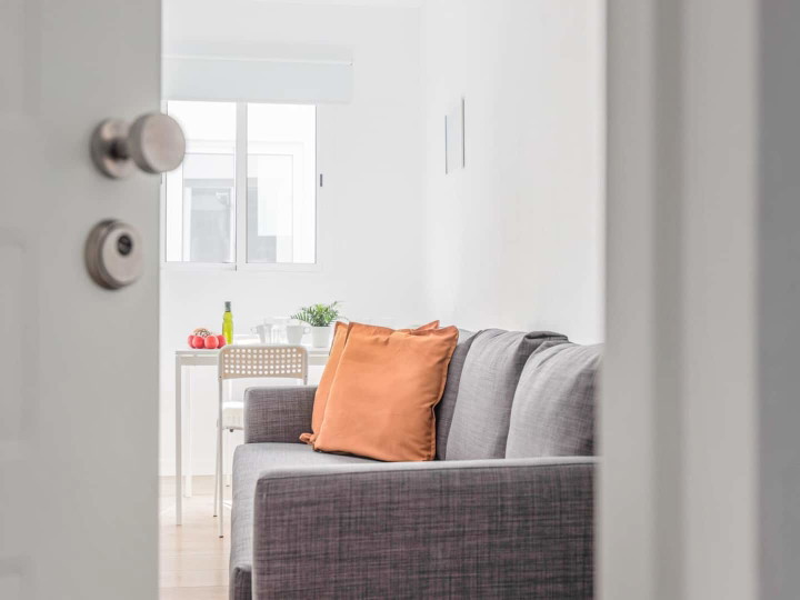 Algaba, Family Apartment 1 - Brenes