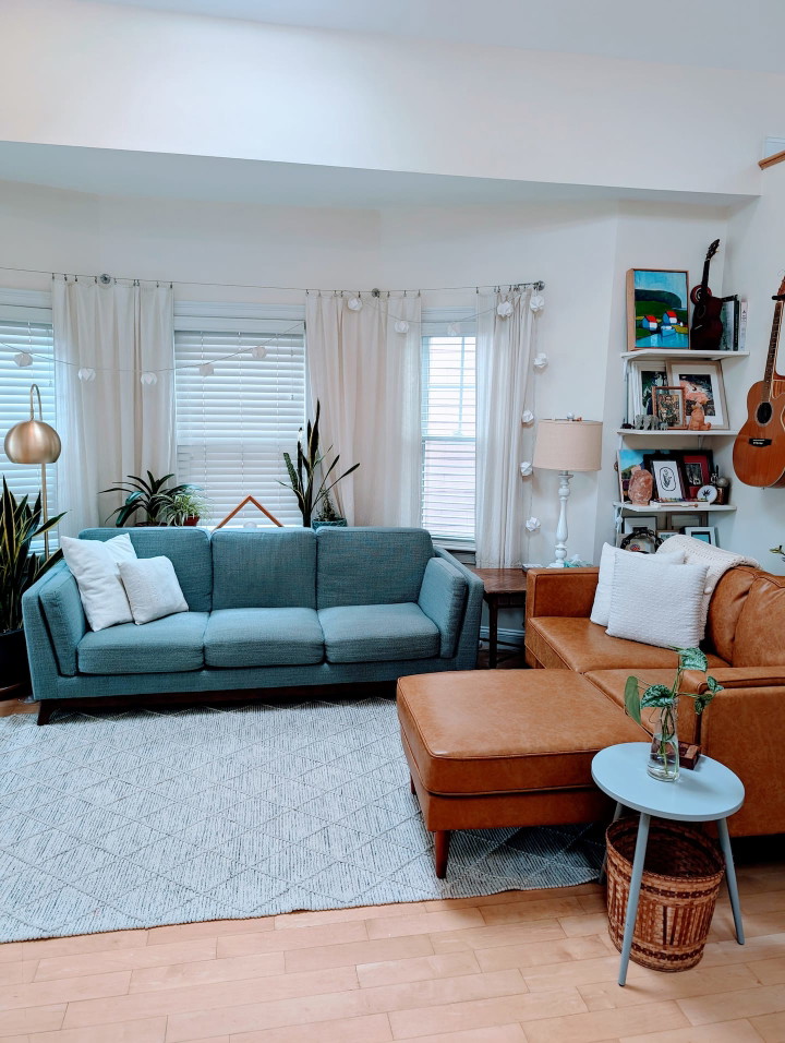Sunny Somerville Apartment - Massachusetts