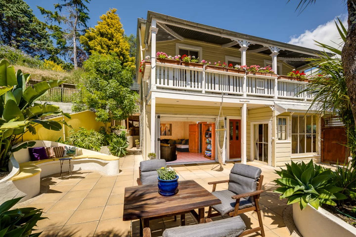Charming 1890's Villa Opposite Botanical Gardens - ネーピア