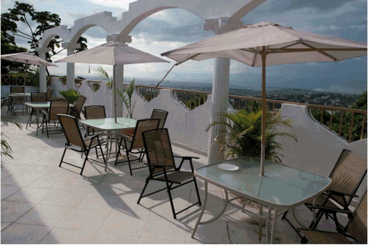Pacot Breeze 3 Br 2baths Apartment - Port-au-Prince