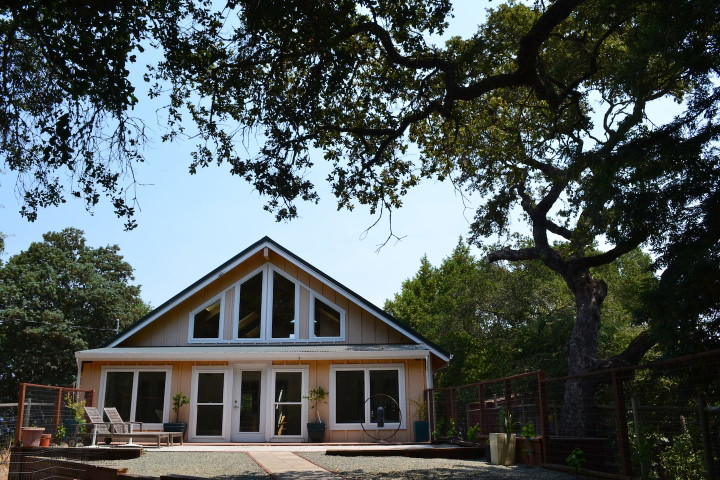 Quiet Glen Ellen Home With A View - Petaluma, CA