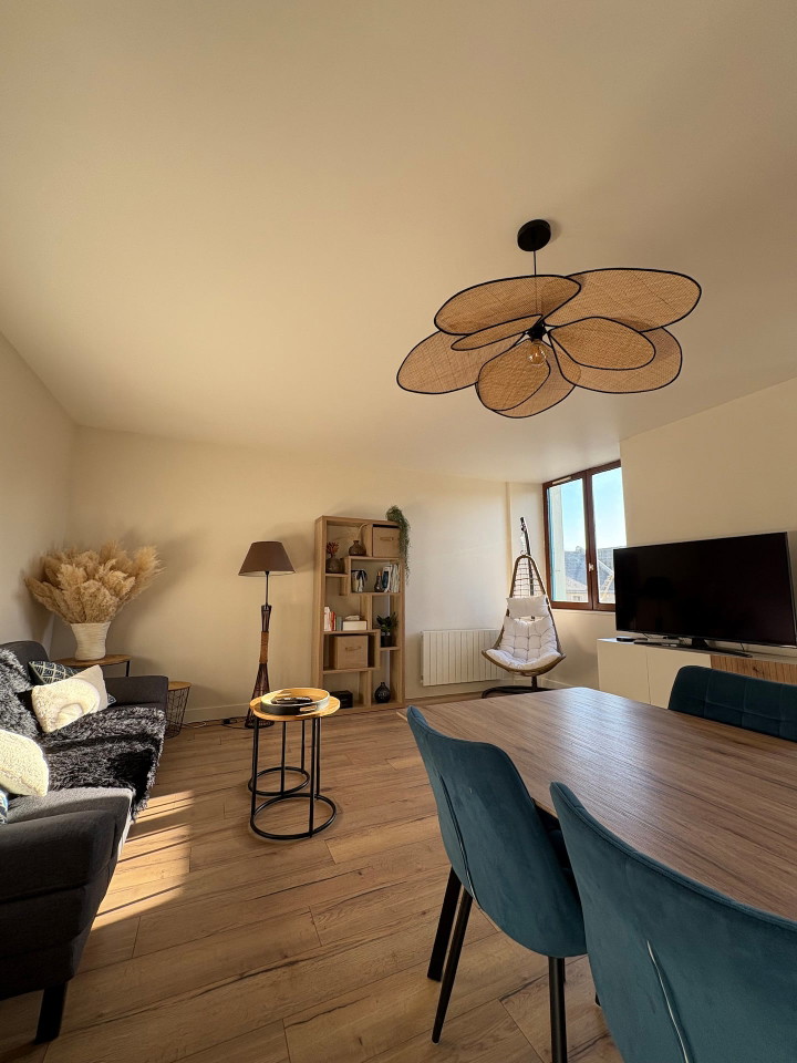Lescapade Lavalloise - Gare 7 Min - Place Parking - Laval, France