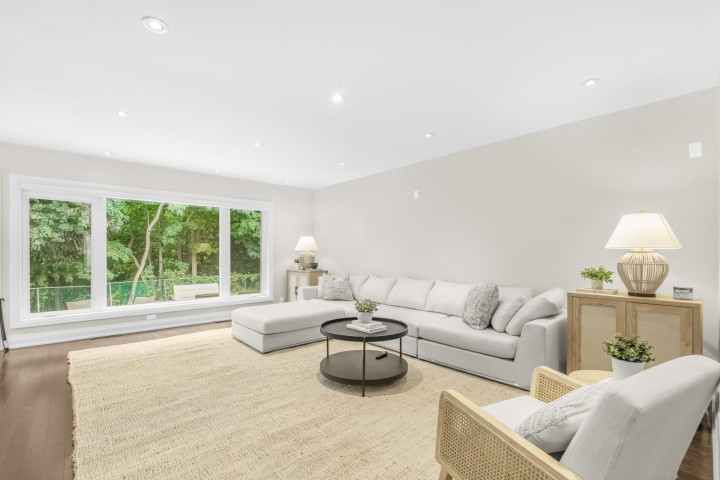 4bed Modern Home W/wifi + Parking + Ellerslie Park - Vaughan