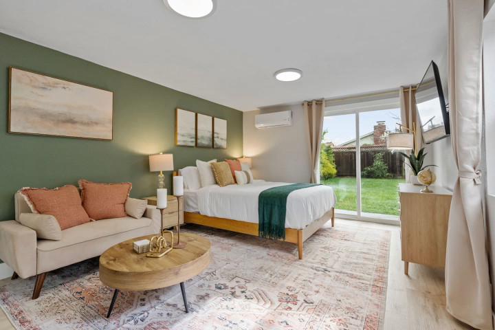 Santana Row! Desirable Location! Safe Quiet Home! - Santa Clara, CA